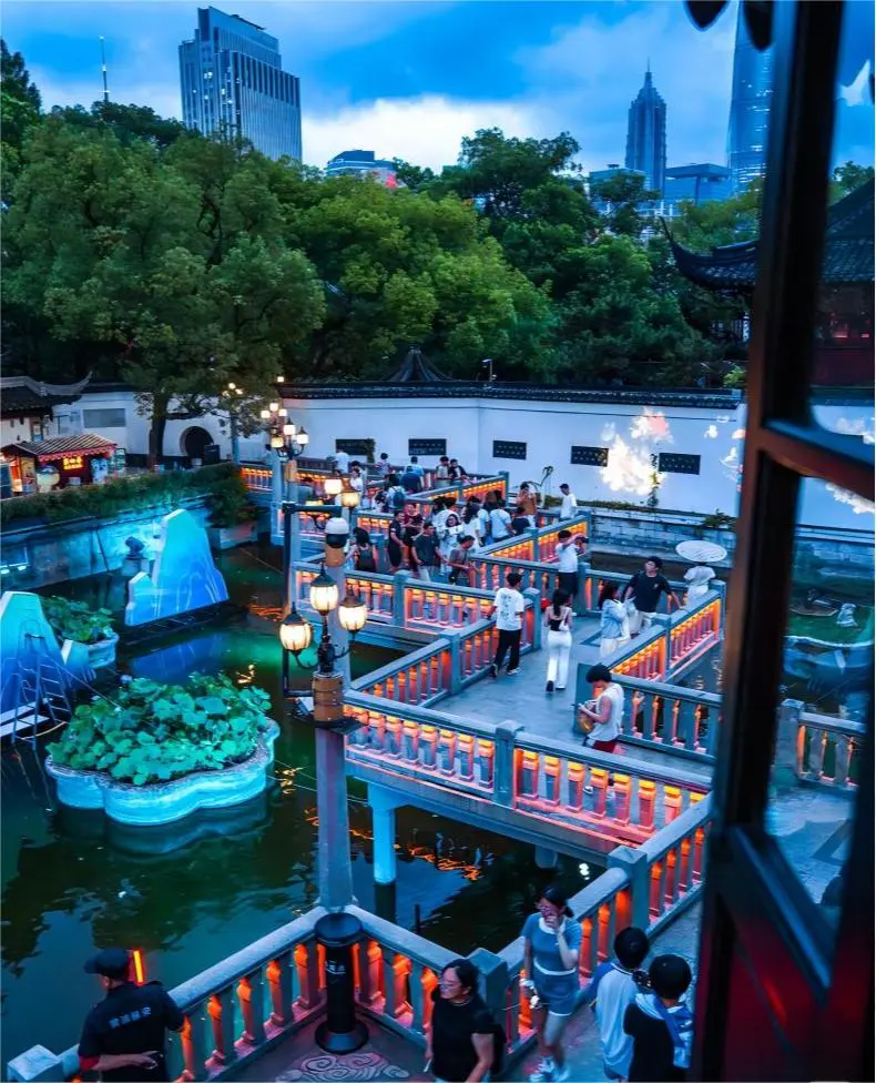Yuyuan Garden Shanghai | 400-Year Classical Garden Guide