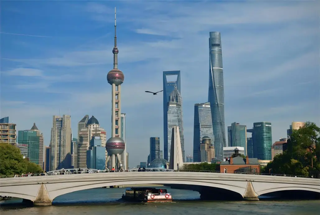 Shanghai Travel Guide: Attractions, Food & Itineraries
